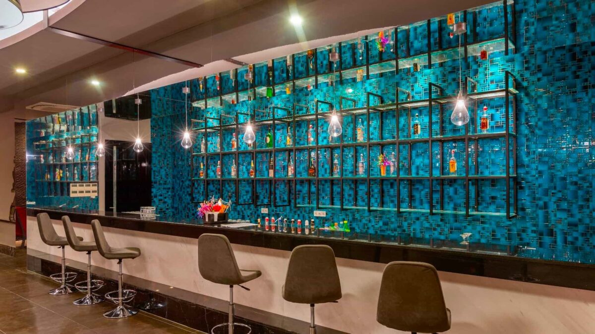 Disco Bar – SeaShell Vega Hotel