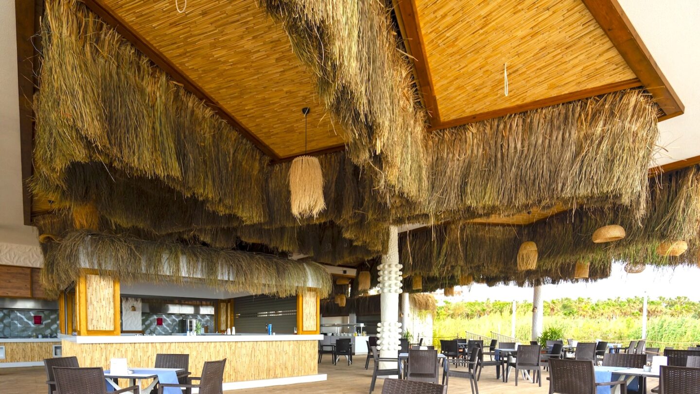 Sahil Bar – SeaShell Vega Hotel